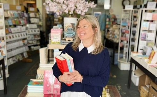 Get to Know a Local: Jamie Hope Anderson-Silver of Downtown Books and ...