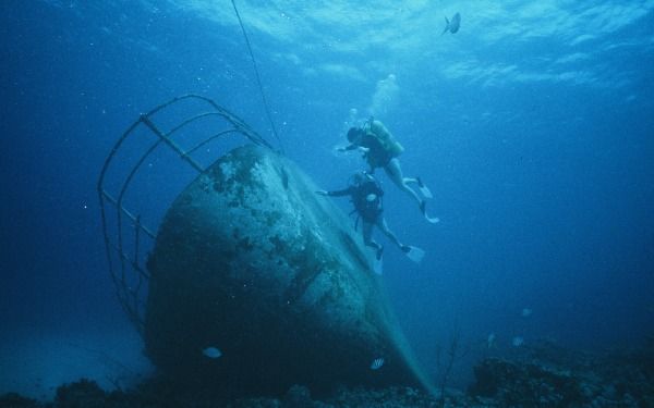 underwater graveyard
