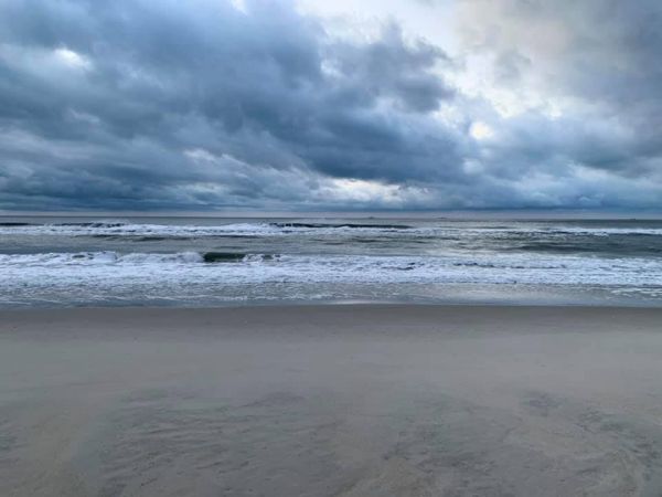 Short & Dumpy | Ride The Wind Surf Shop | Outer Banks Surf & Wind Reports