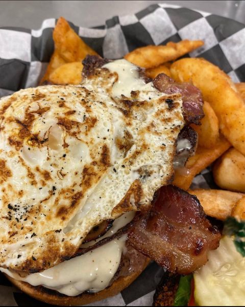 The Avon Burger | Oceanas Bistro