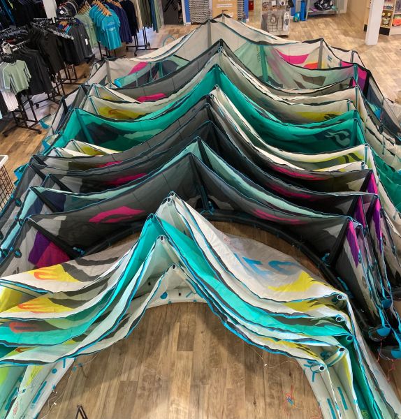 Used Kites | Ocean Air Sports | Outer Banks Shopping